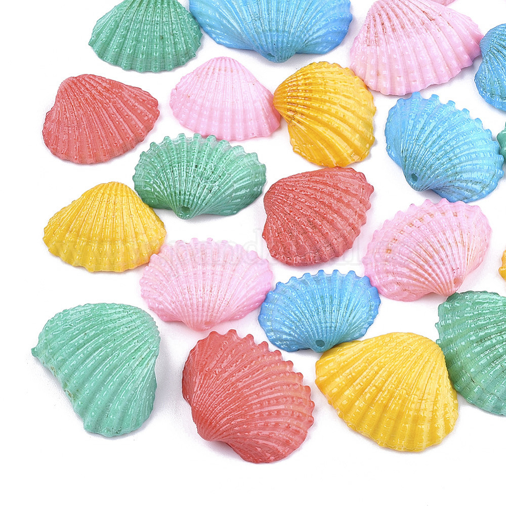 Wholesale Spray Painted Sea Shell Pendants - Pandahall.com
